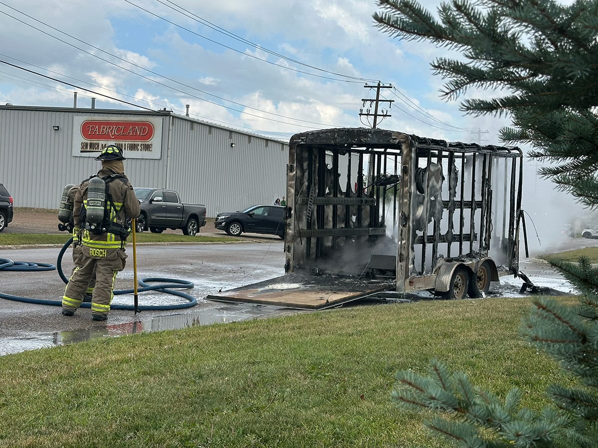 GALLERY/VIDEO: Trailer fire behind Superstore | Meridian Source