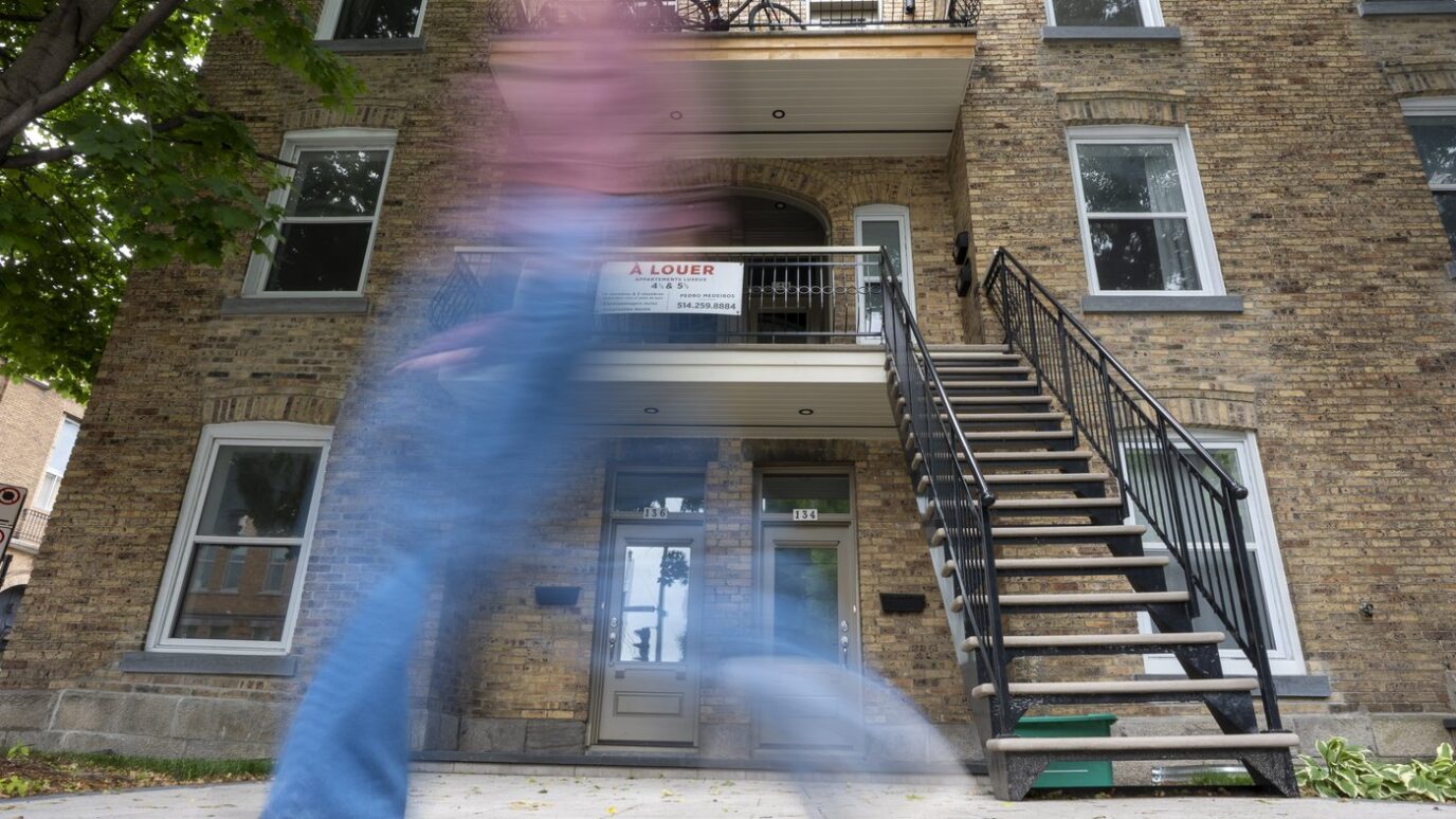 In the news today: 3,691 Canadian WWII vets alive 80 years on ...