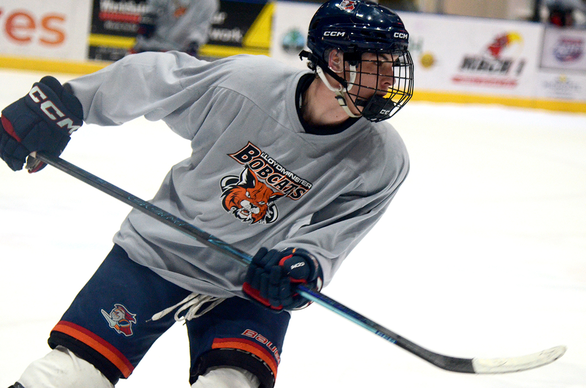 Lloydminster Lancers’ forward Sunderland signs with WHL’s Spokane ...